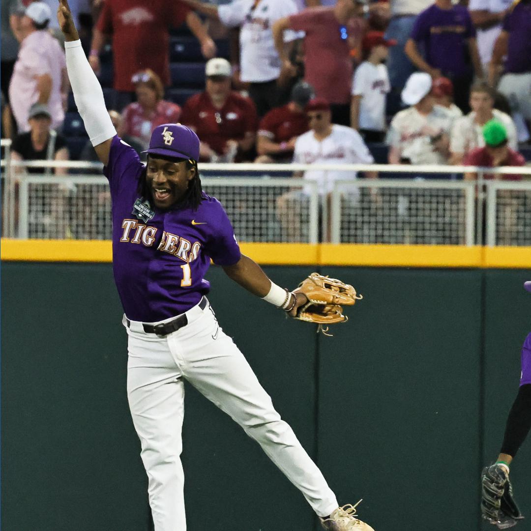LSU stuns Arkansas in 9th-inning rally to reach national championship ...