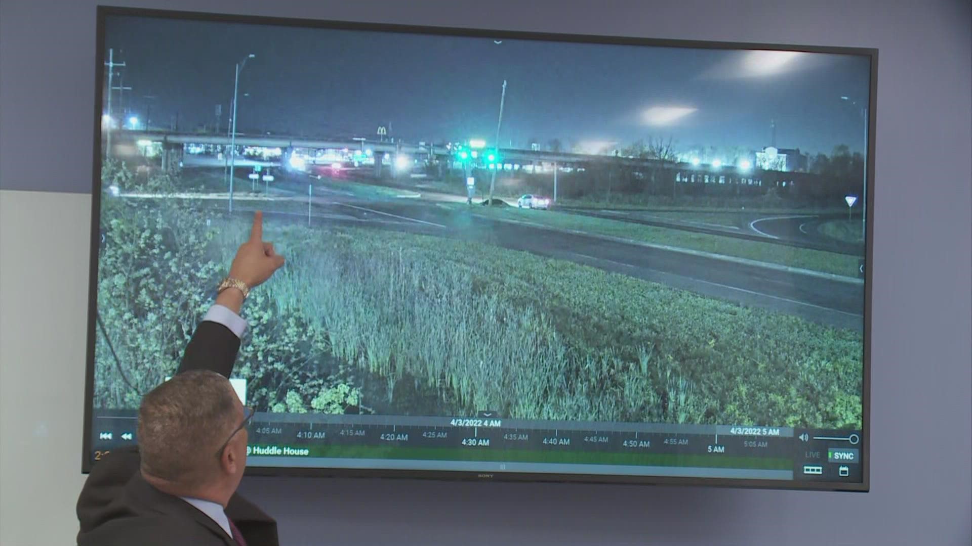 Sheriff describes what led to deputy shooting of man involved in crash ...