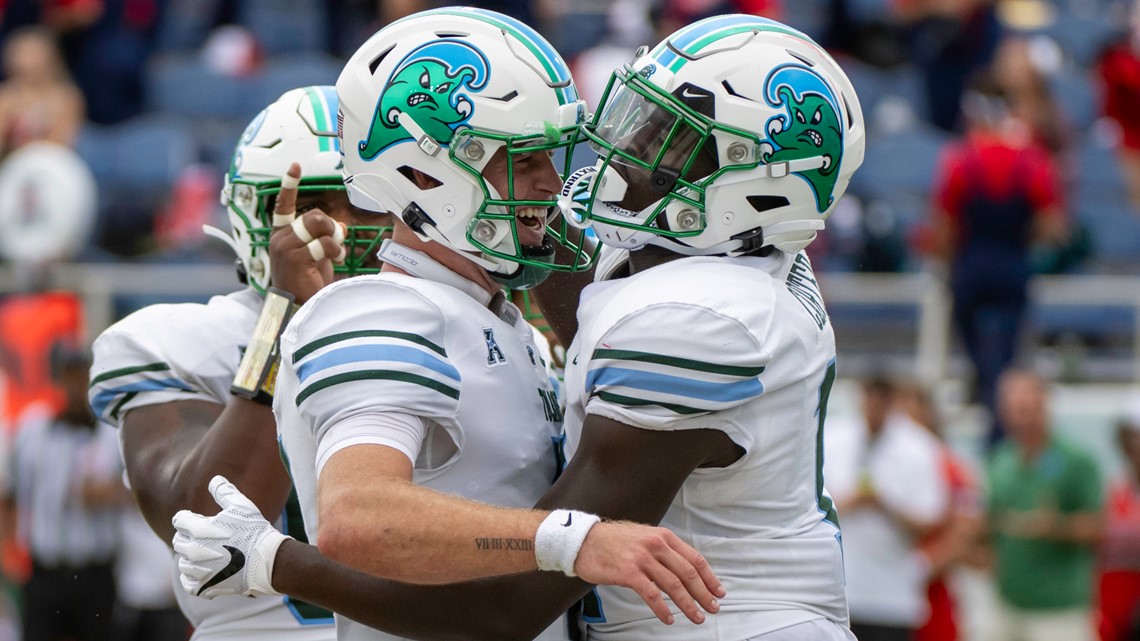 Michael Pratt throws for 3 touchdowns to lead No. 17 Tulane past Florida Atlantic 24-8 | wwltv.com