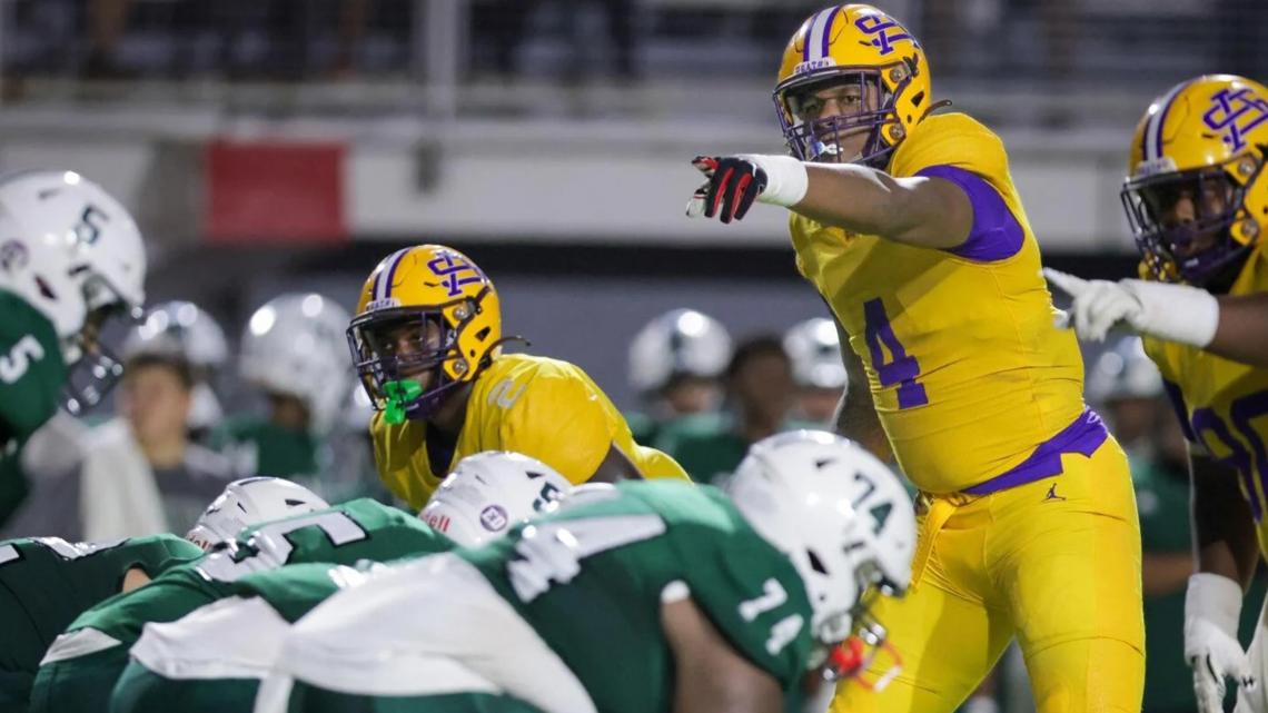 Five-star DE Jahkeem Stewart is considering reclassify | wwltv.com