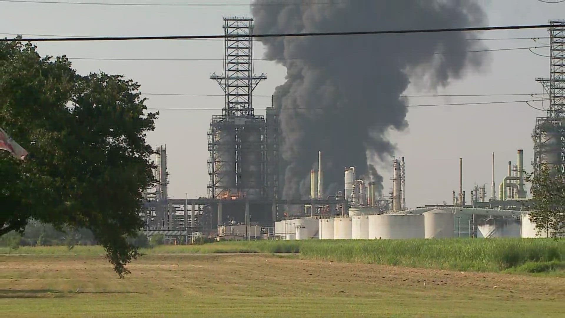 Fire at Marathon Petroleum in St. John the Baptist Parish, mandatory ...