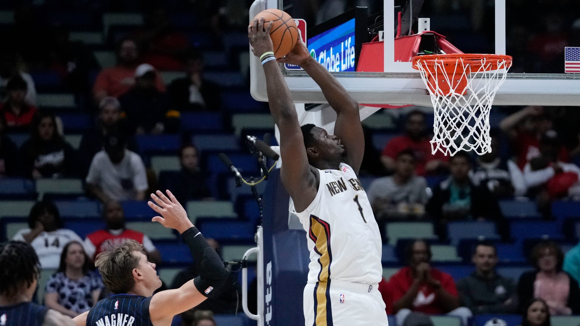 Zion Williamson makes first appearance in an NBA game since injuring ...