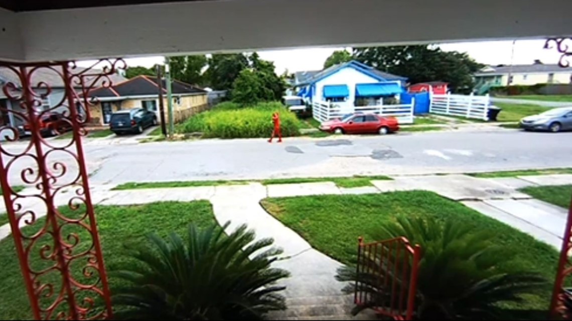 Woman leaves car running; suspect pushed her to the ground and drove ...