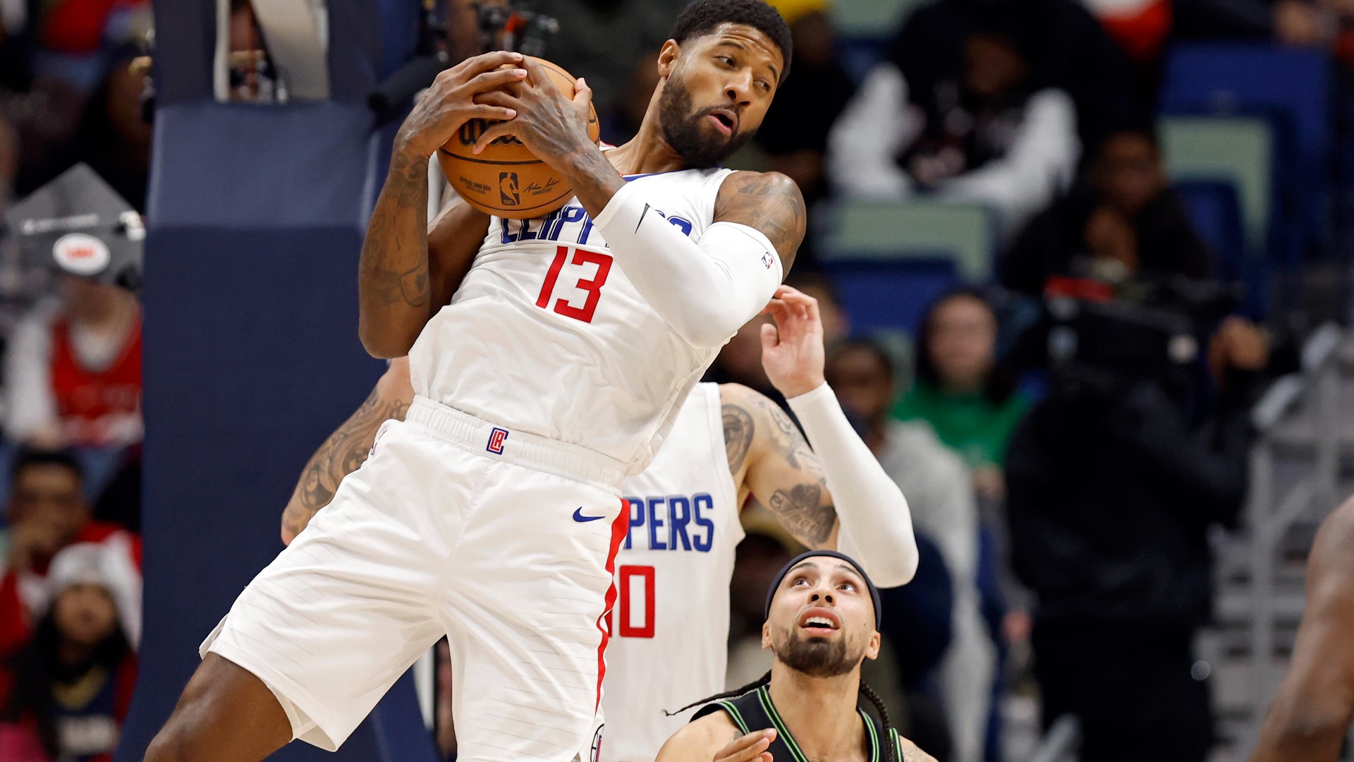 Paul George, Kawhi Leonard lead surging Clippers past Pelicans, 111-95 ...
